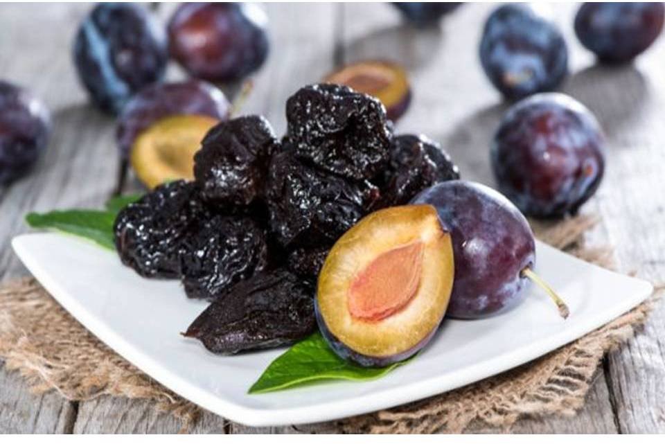Ameixa Seca: Benefícios, Propriedades, Tipos e Para Que Serve | Mundo ...