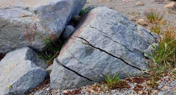 Como Ocorre o Processo de Intemperismo? O Que É? – Mundo Ecologia